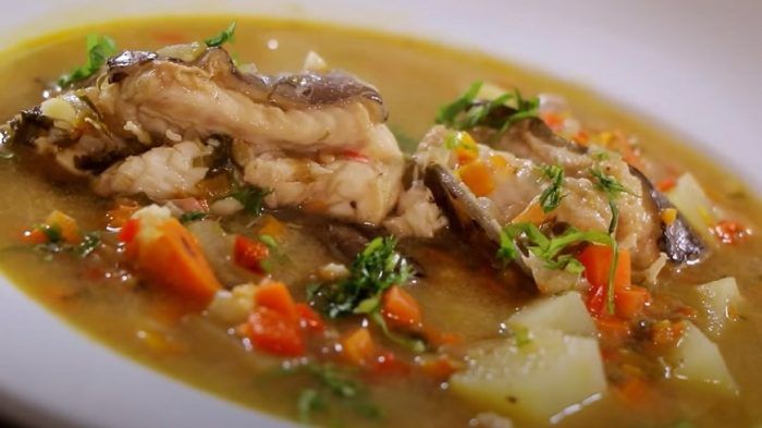 Receta de Caldillo de Congrio - LAS MEJORES RECETAS 🥇【 2024 】🍽️